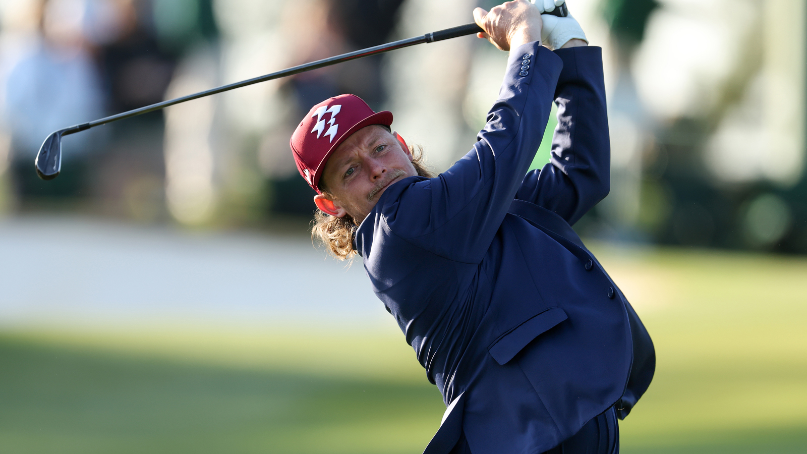 Masters 2025: Cam Smith plays Augusta National in ... a BLAZER ...